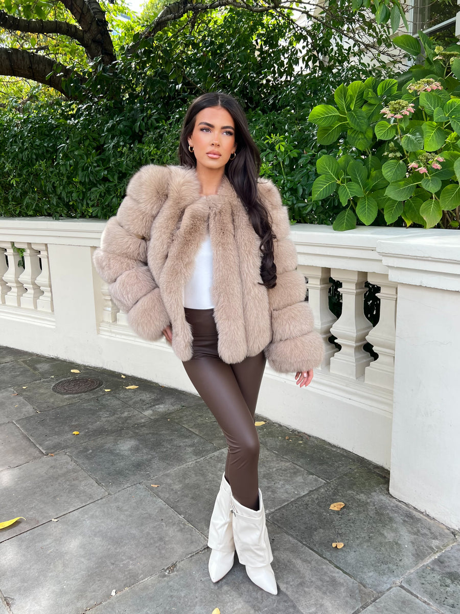 Tan Luxury Fur Vertical Pelt Coat – H&L